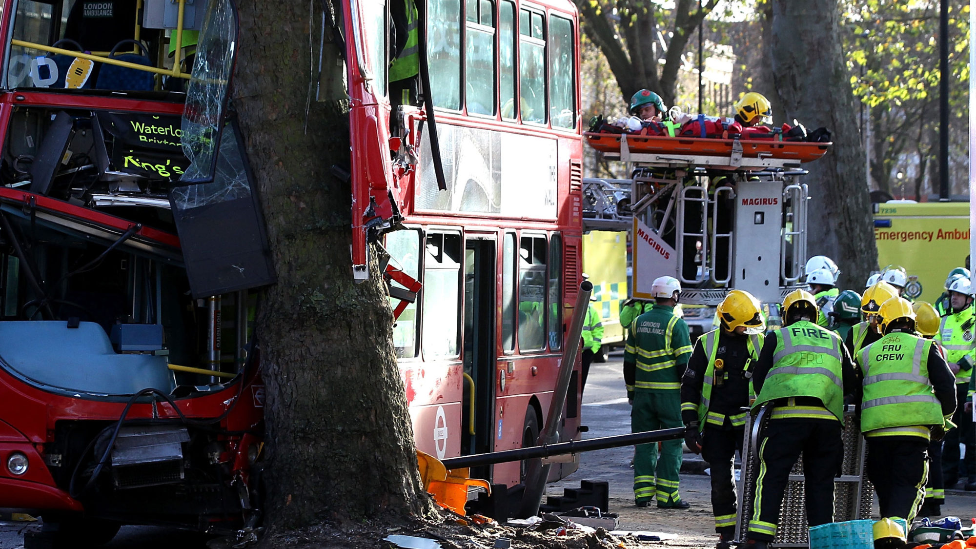 London bus crash: two critical and at least 30 injured – Channel 4 News