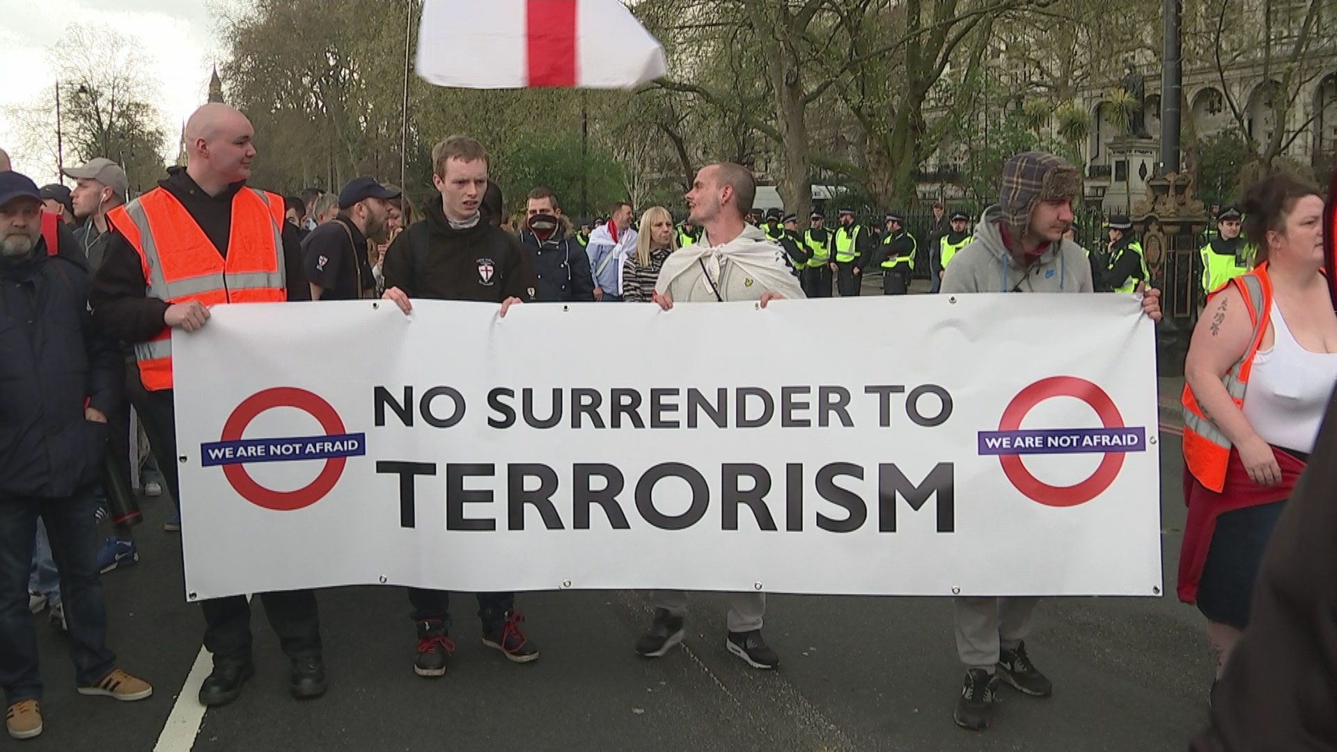 Far-right ‘anti-terror’ march met with rival protest – Channel 4 News