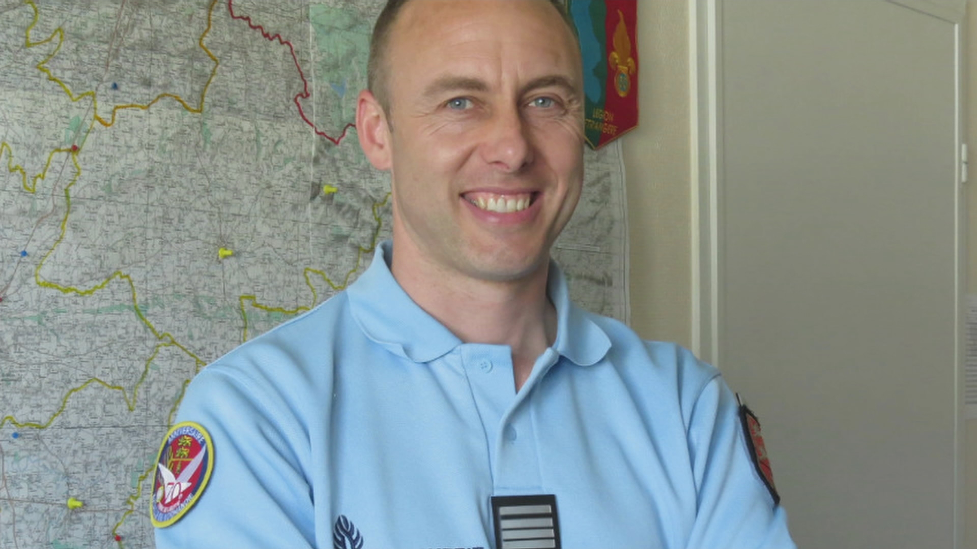 French police officer who swapped places with hostage dies in hospital ...