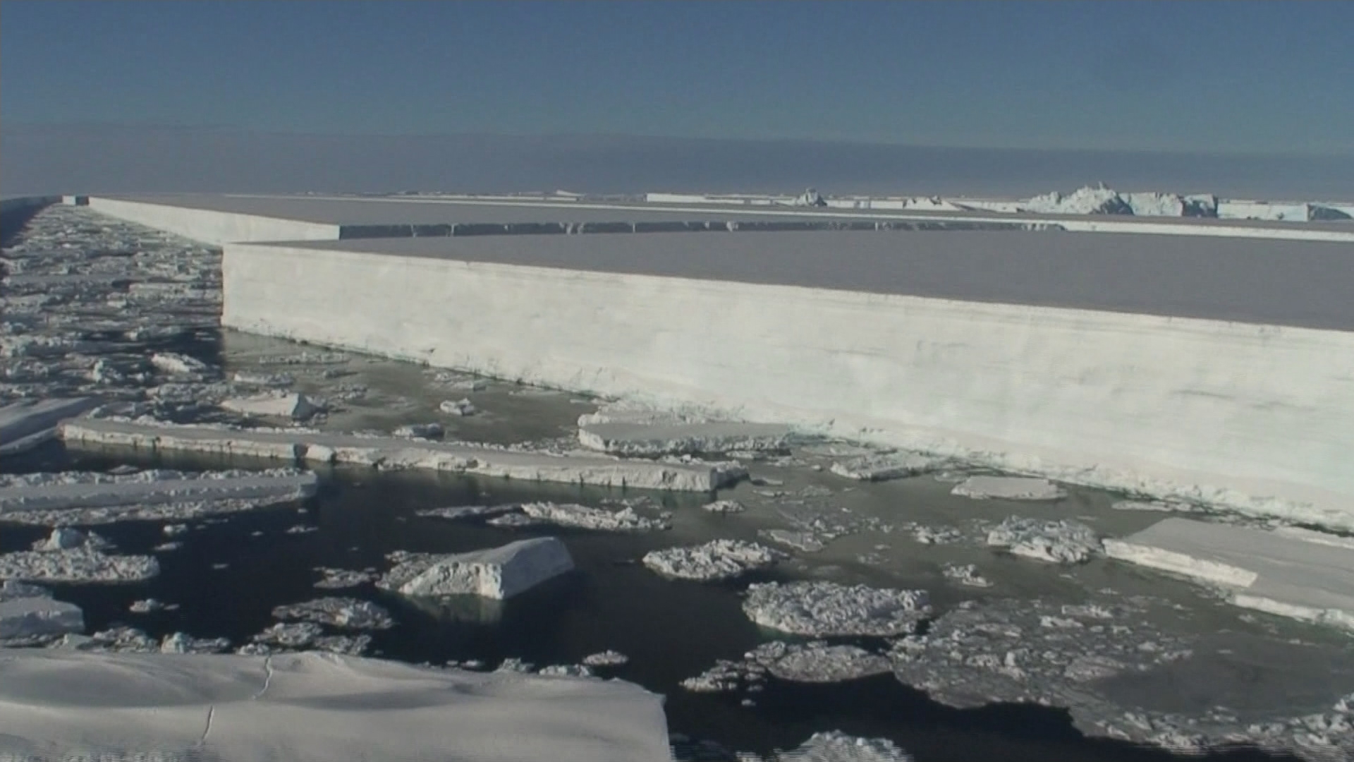Antarctica’s ice sheet melting from below – Channel 4 News
